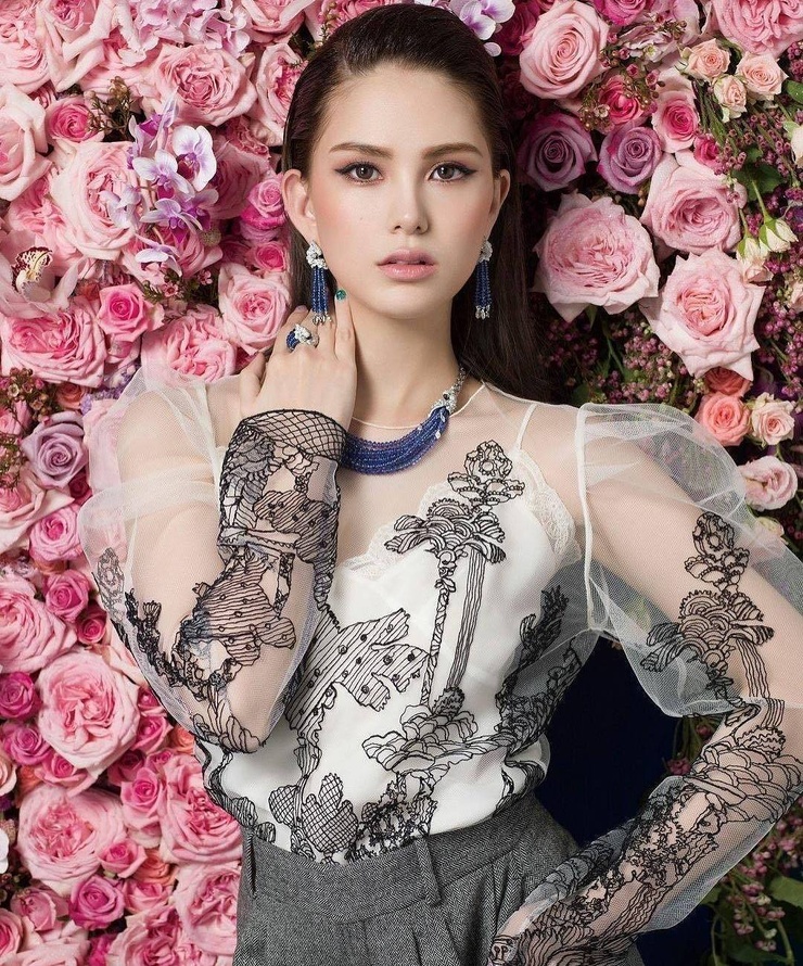 Picture of Hannah Quinlivan