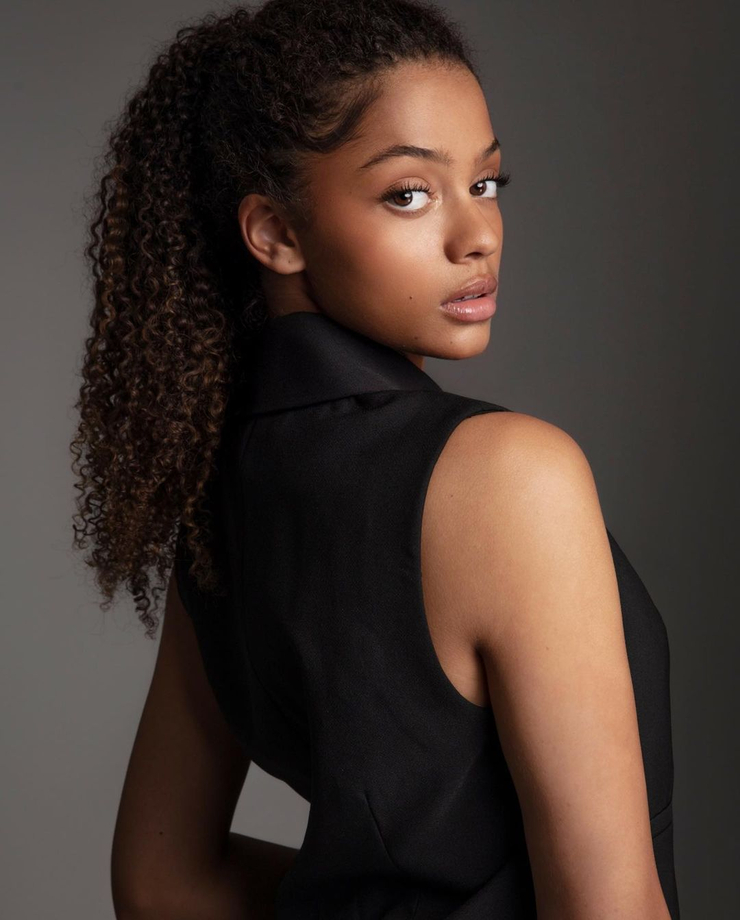 Picture of Mia Myers