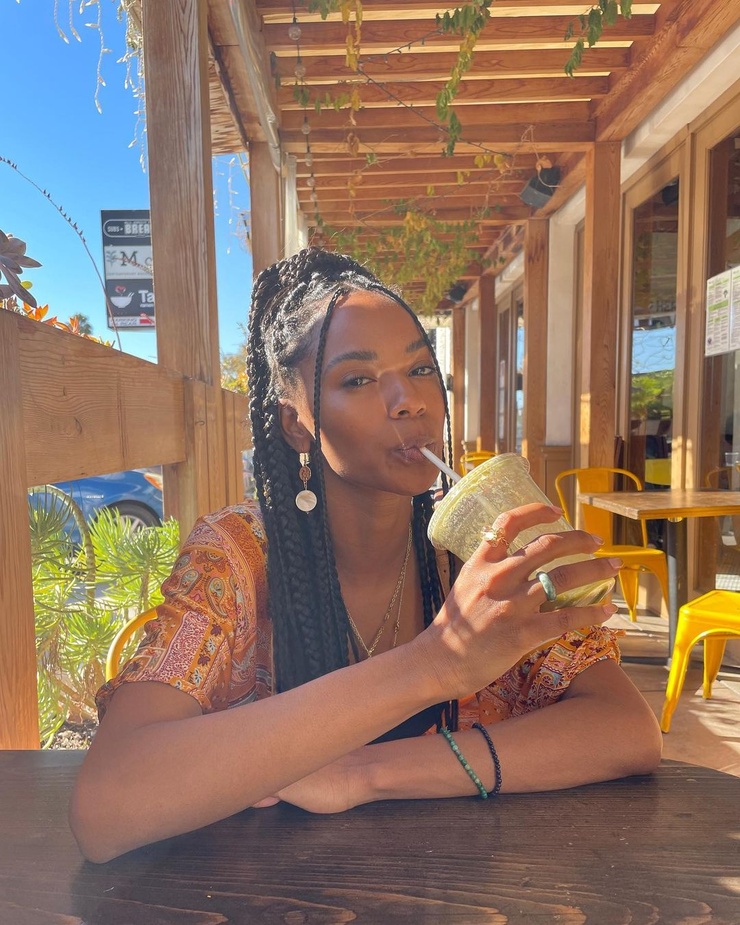 Picture of Alie Davis