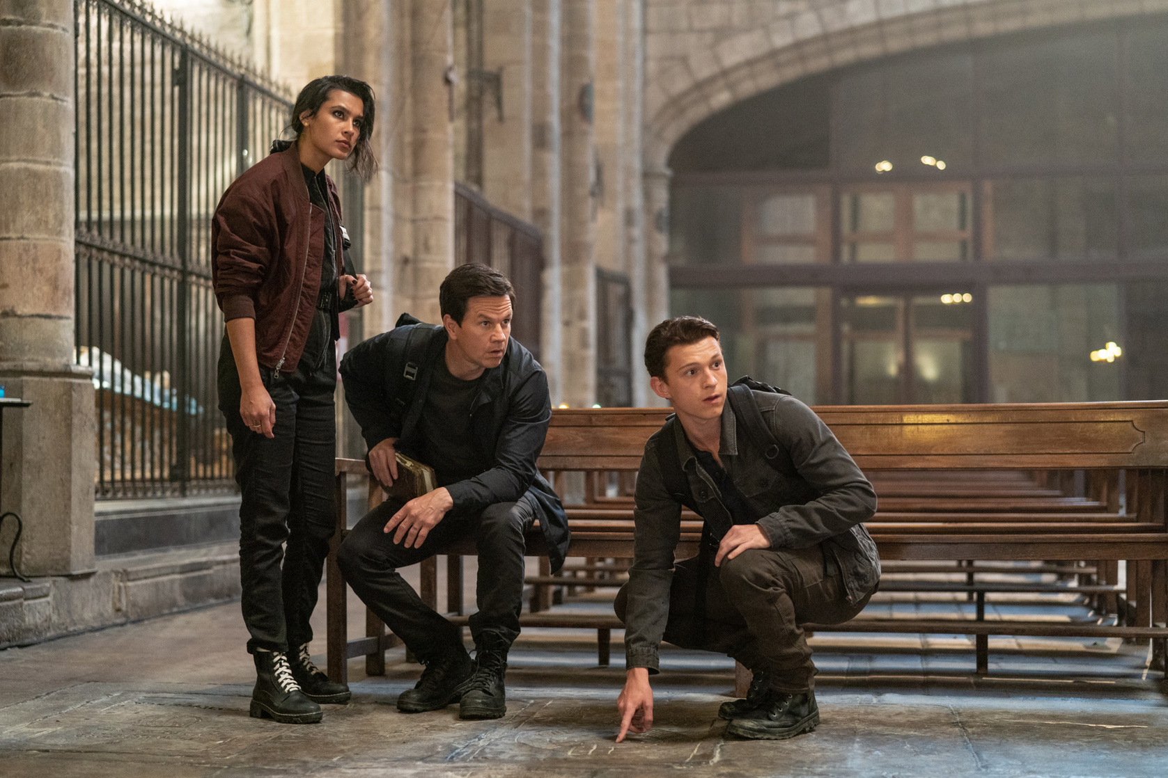 Image of Chloe Frazer (Sophia Ali)