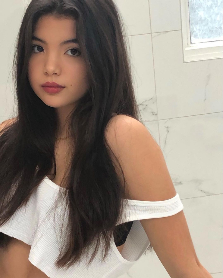 Picture of Elise Garner