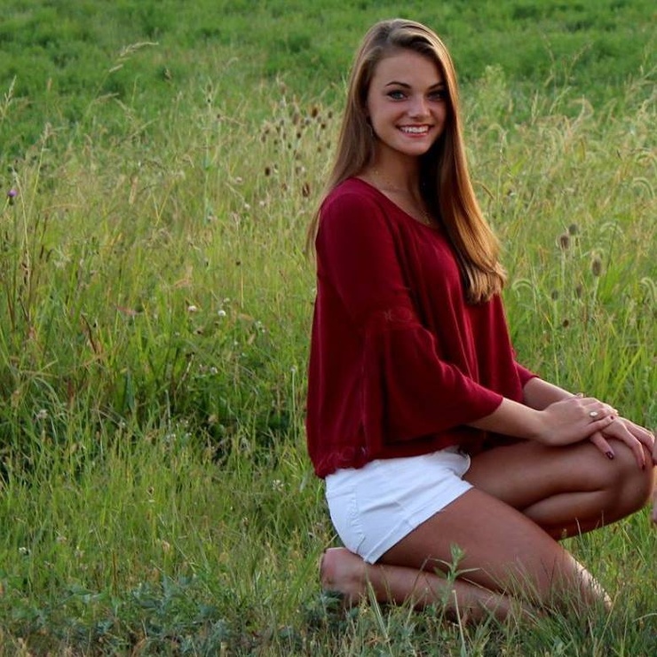 Picture of Carlee Huffman