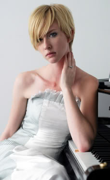 Picture of Sarah VonderHaar