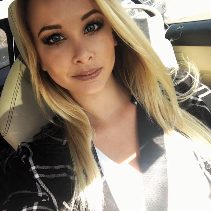 Picture of Alexandra Kyle (model)