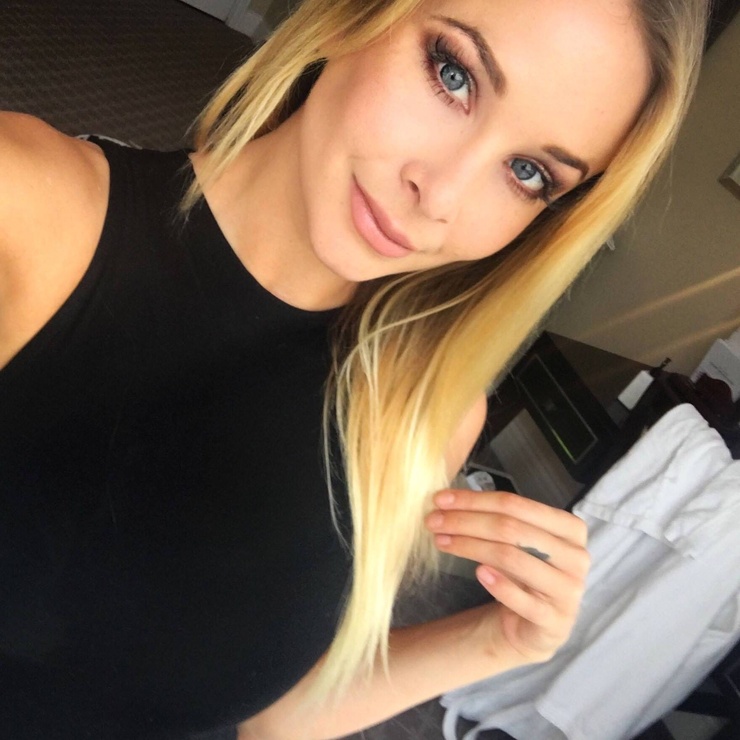 Picture of Alexandra Kyle (model)