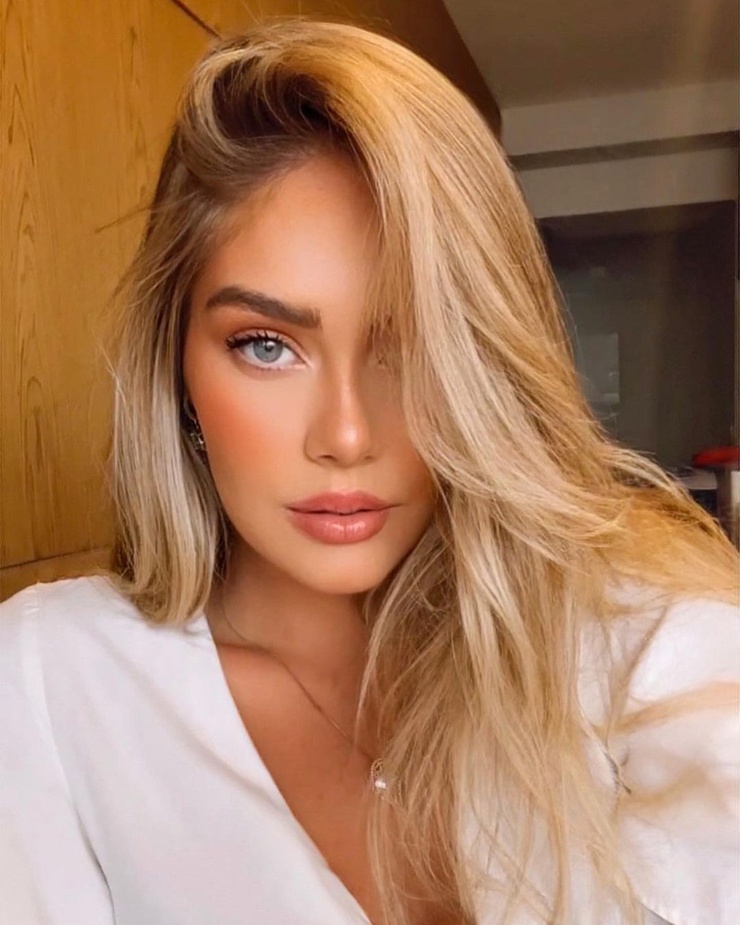 Picture of Julia Wazlawick