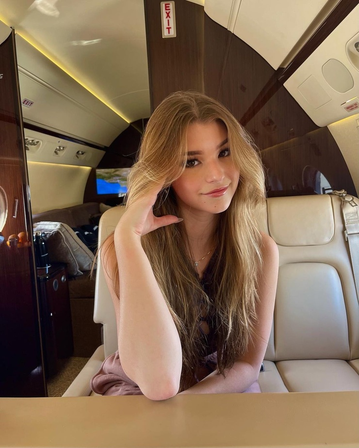 Picture of Brooke Monk