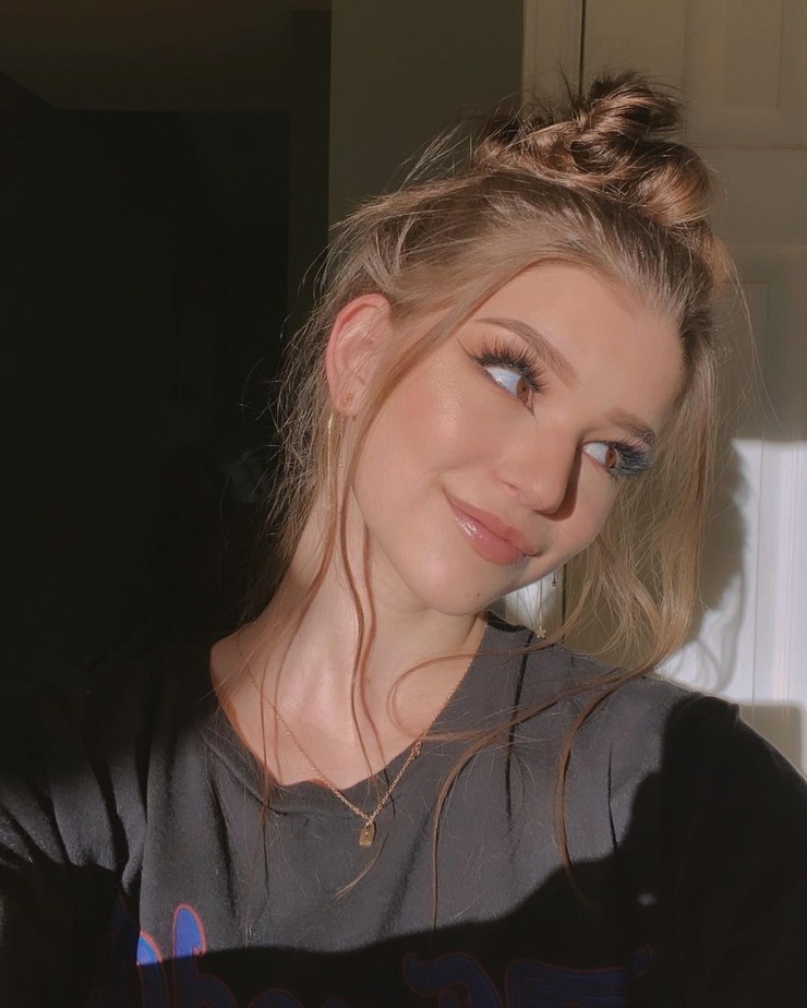 Picture of Brooke Monk