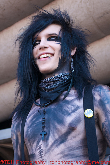 Andy Sixx image