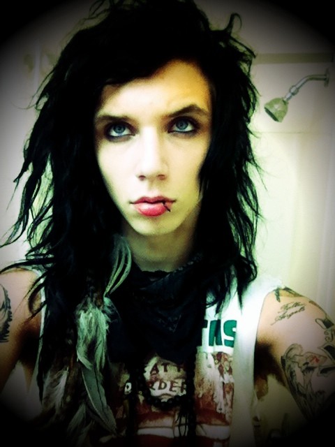 Andy Sixx image