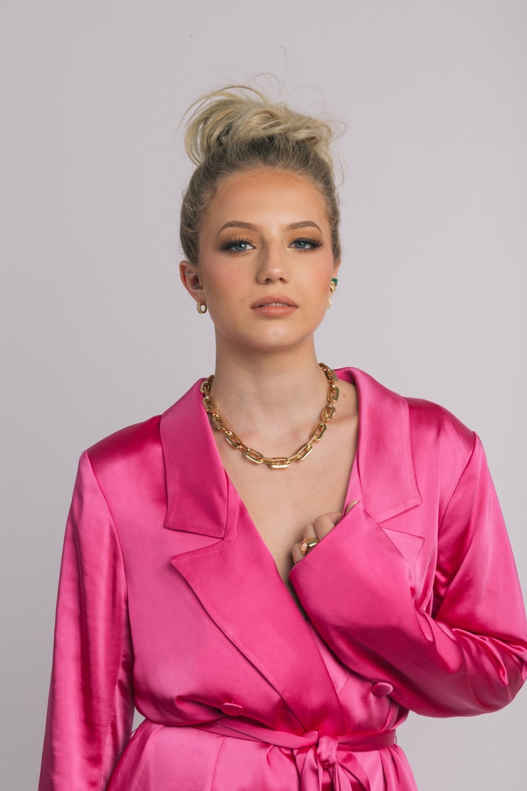 Picture of Indi Star