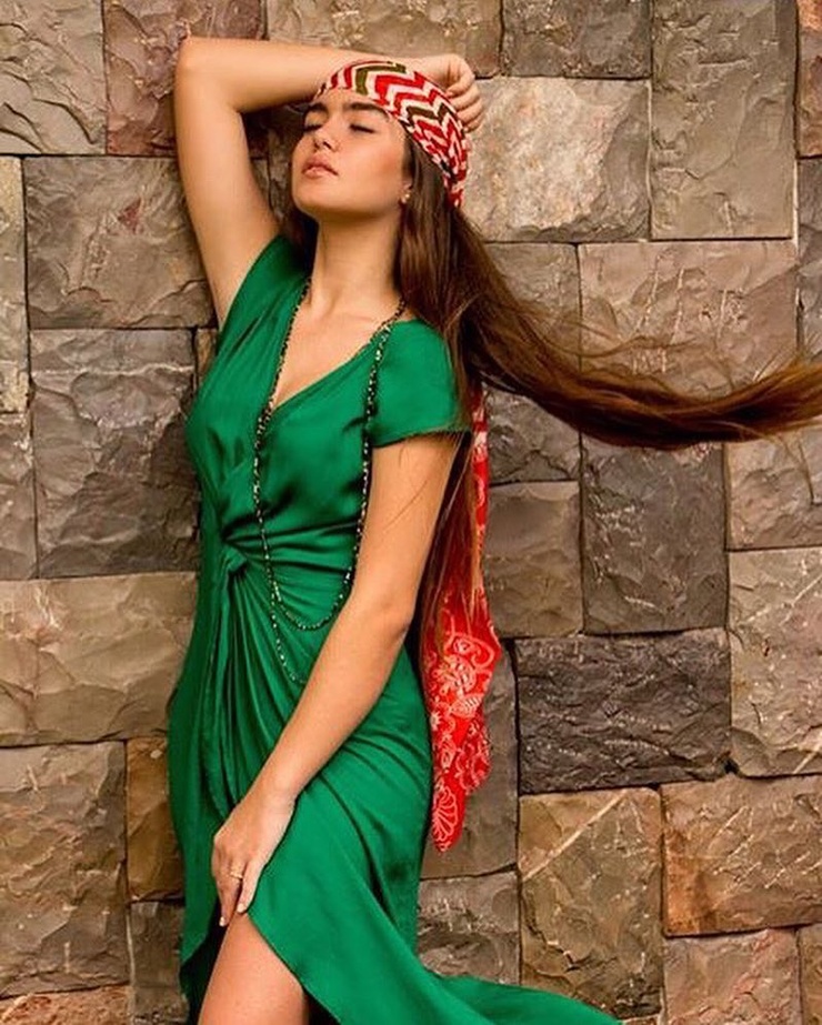 Picture of RAQUEL CHAVES