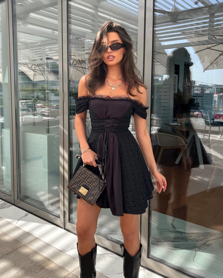 Katya Zubritskaya Picture