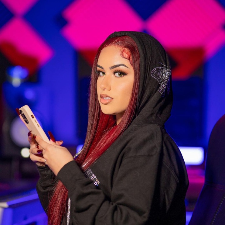 Picture of Hazel Zquad