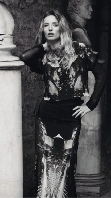 Picture of Annabelle Wallis