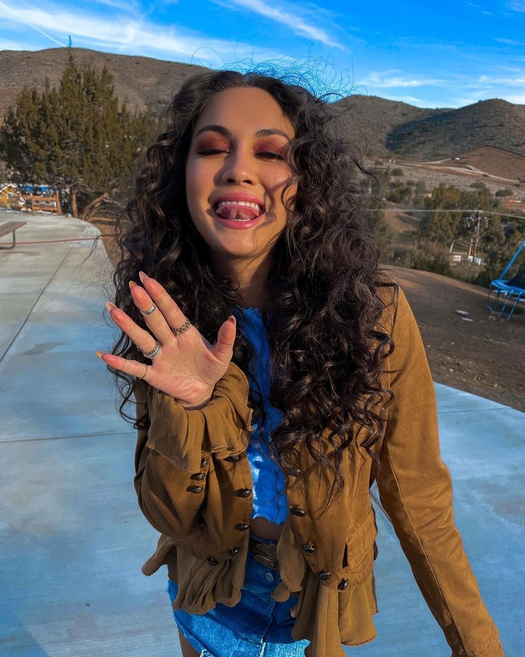 Picture of Meg DeLacy