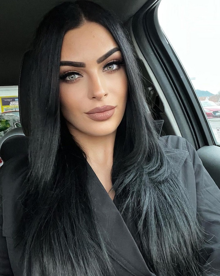 Picture of Jacqueline Neubauer