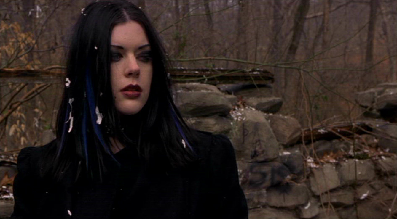 Book of Shadows: Blair Witch 2 picture