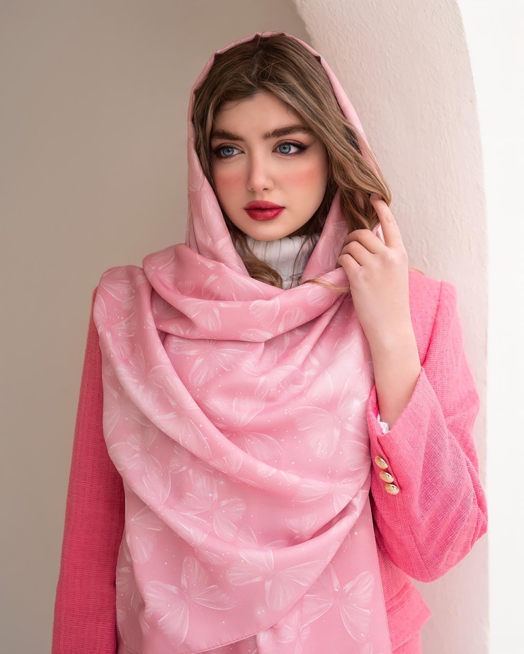 Picture of Negin Haghdost