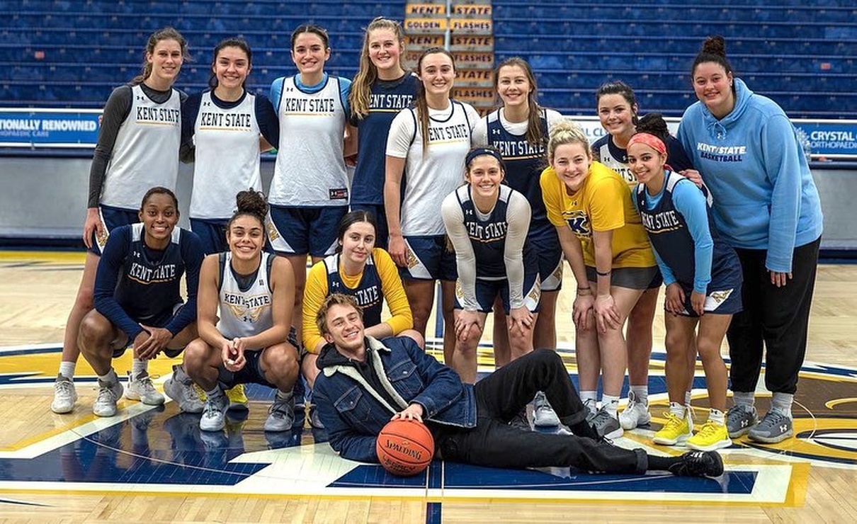 Drew Starkey picture