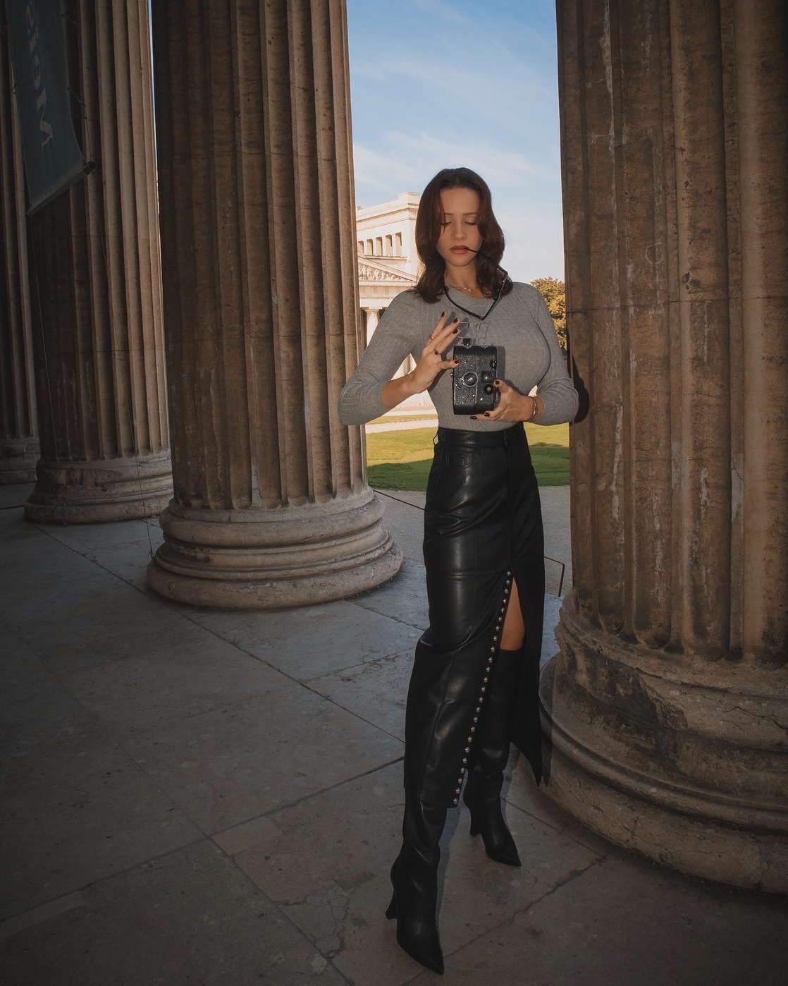 Picture of Alina Lewis.