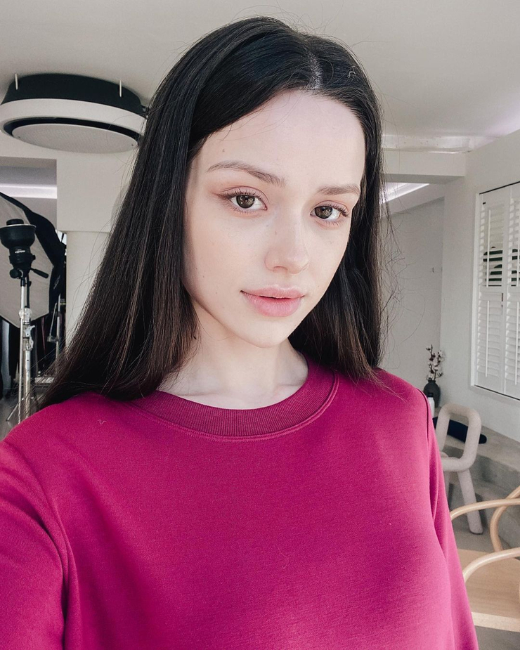 Picture of Lisa Rosh