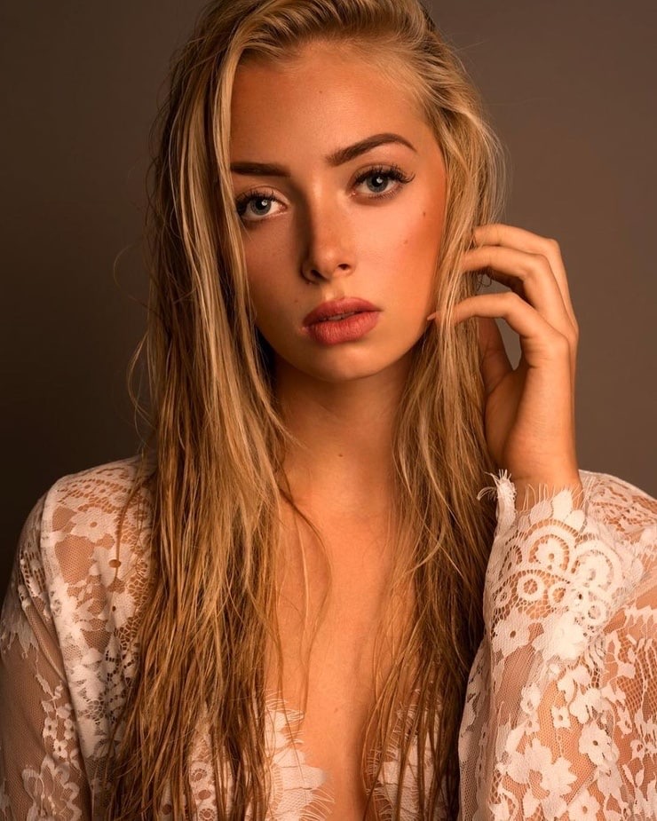 Picture of Maria Willhauk.