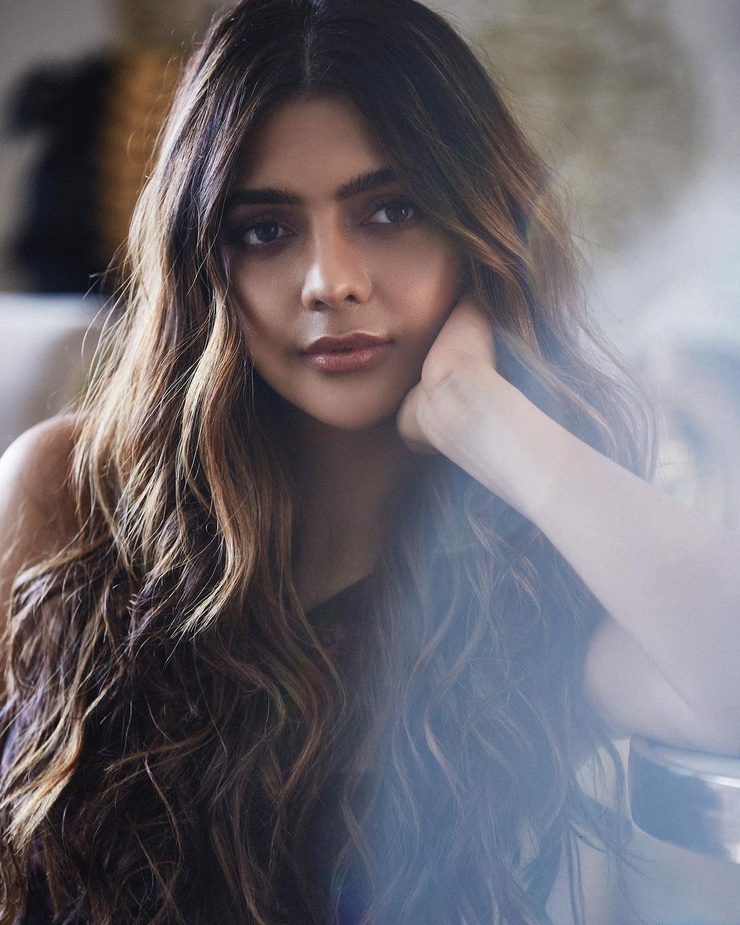 Picture of Ruhi Singh