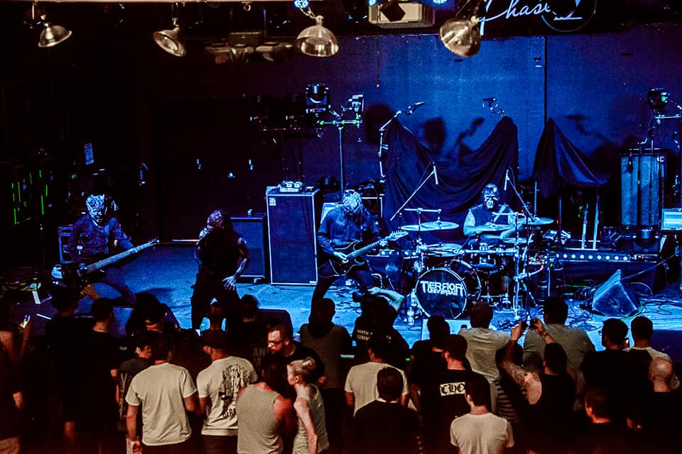 Picture of Terror Universal