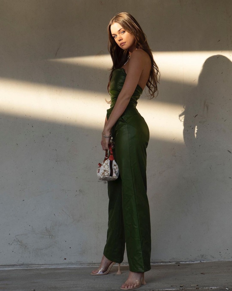 Picture of Lyena Strama