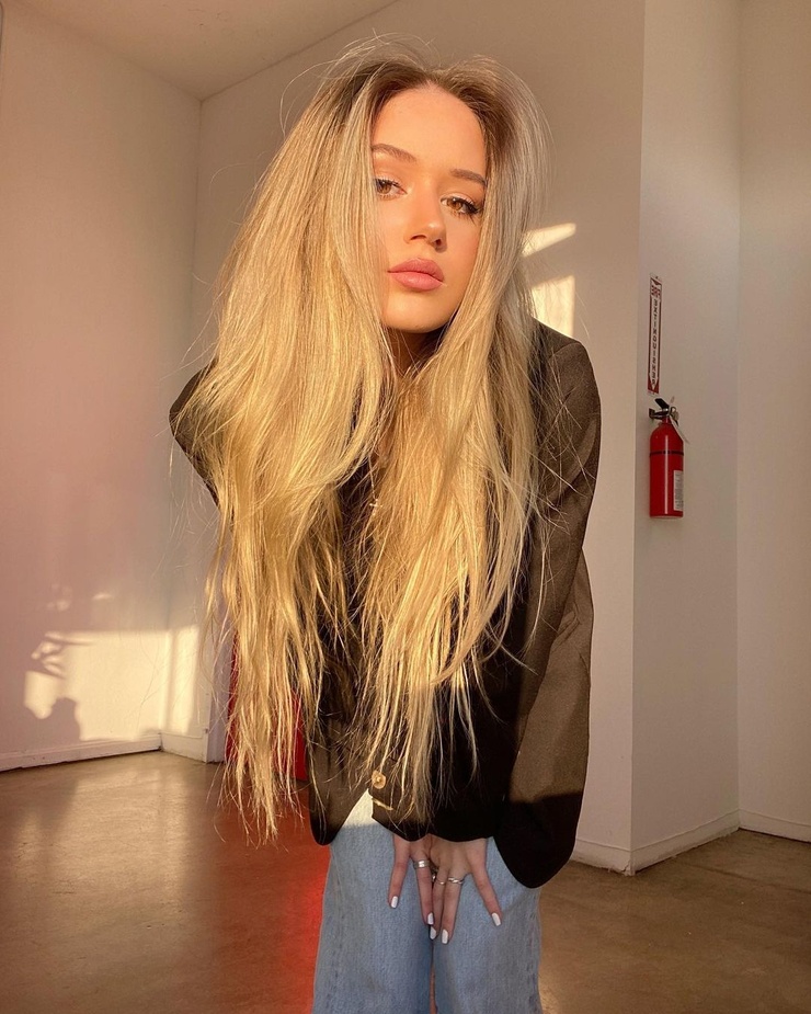 Picture of Riley Lewis