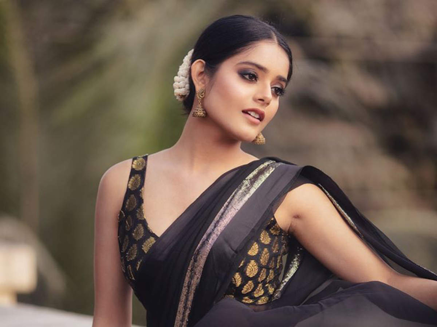 Picture of Riddhi Kumar