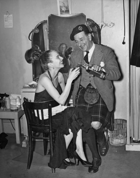 Joan Tetzel, Ronald Shiner