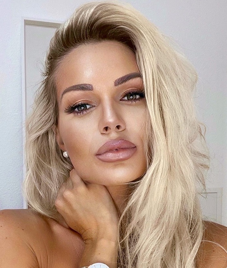 Picture of Lisa Kuschka.