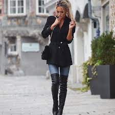 Picture of Lisa Kuschka.