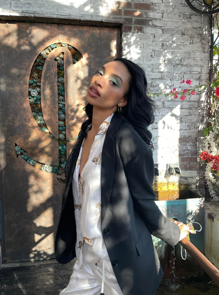 Picture of Lyric Mariah