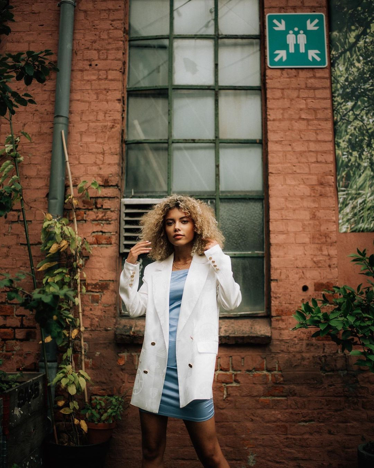 Picture of Michéle Winchester