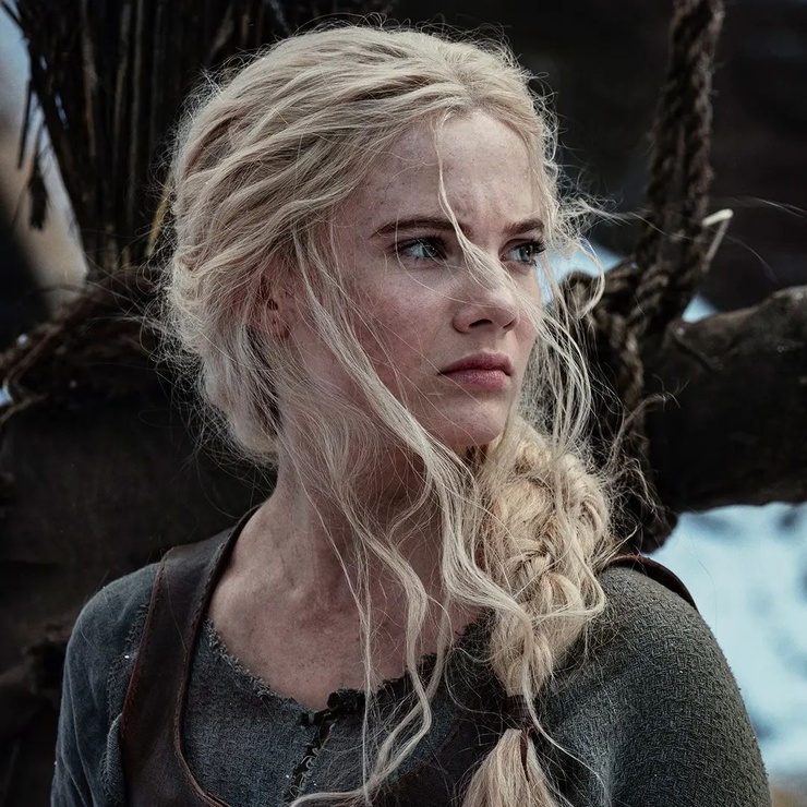 Picture of Freya Allan