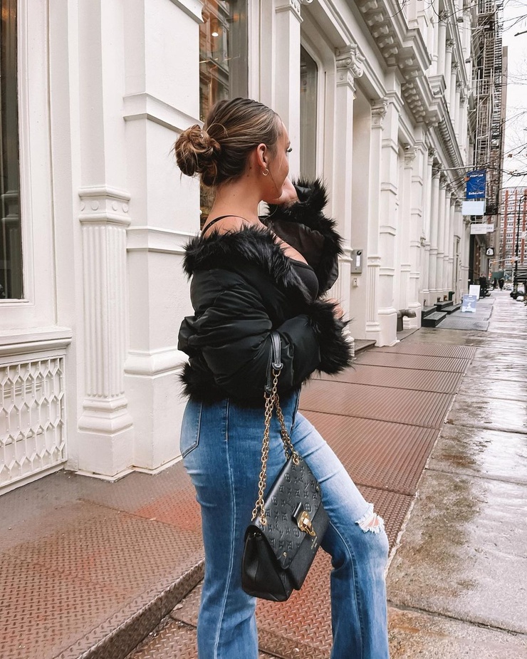 Picture of Julia Raleigh