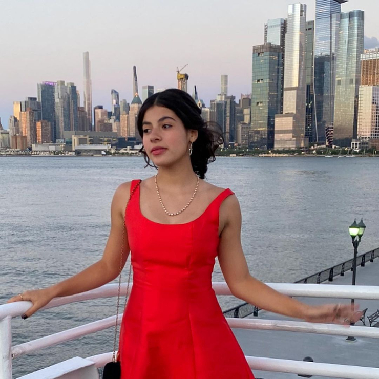 Kyndra Sanchez picture