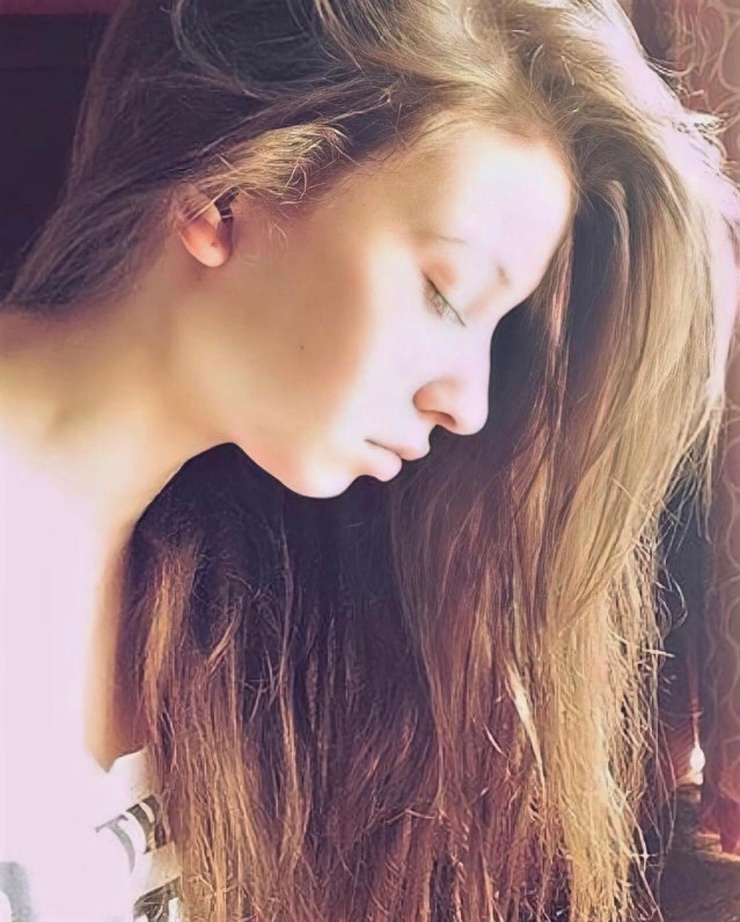 Picture of Katelyn Nacon