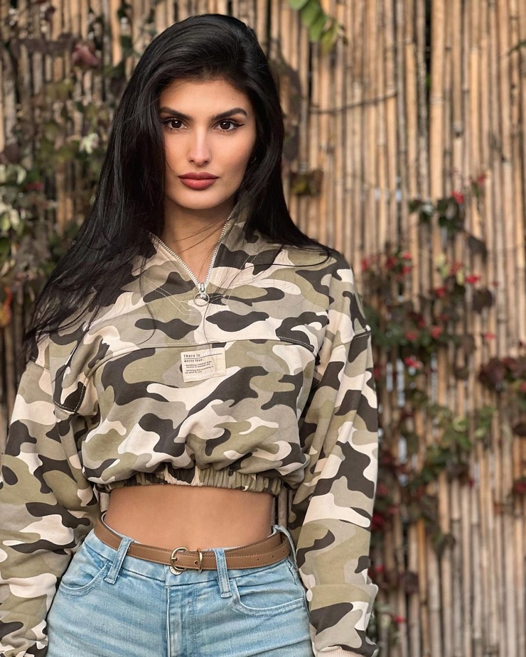 Picture of Yael Cohen (model)