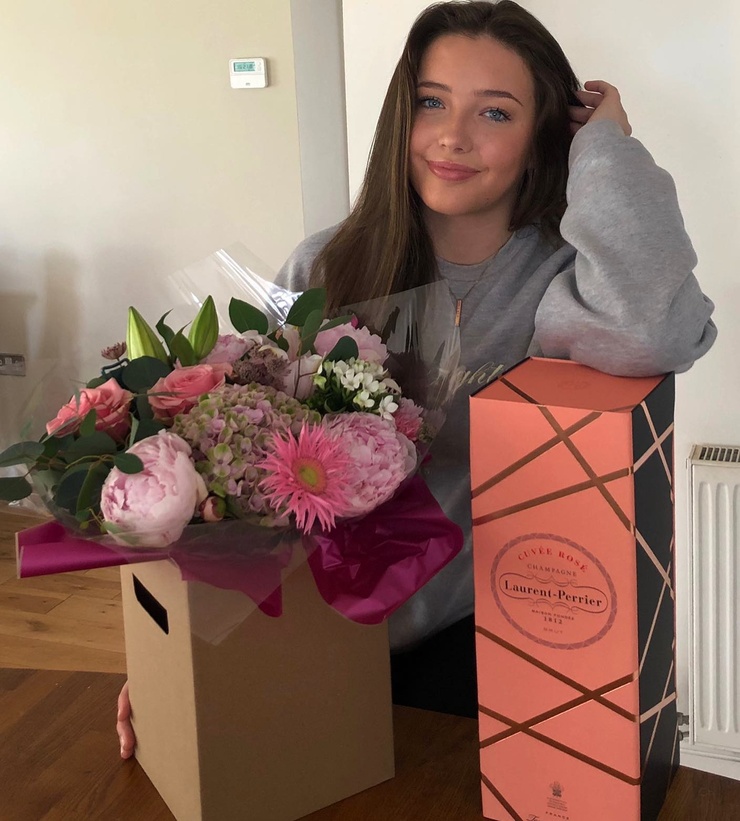 Picture of Lucy Thomas