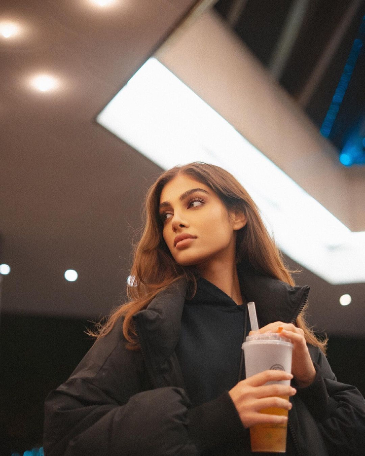 Picture of Seezan (model)