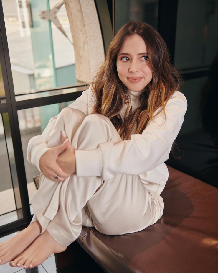 Picture of Esther Povitsky