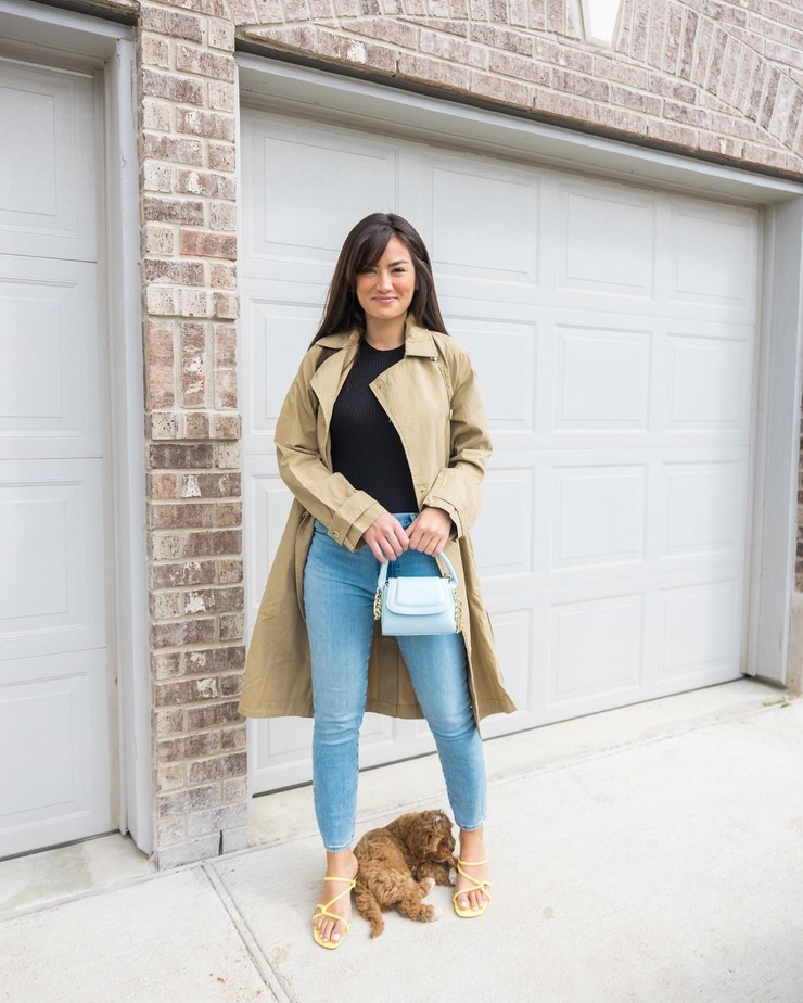 Picture of Caila Quinn