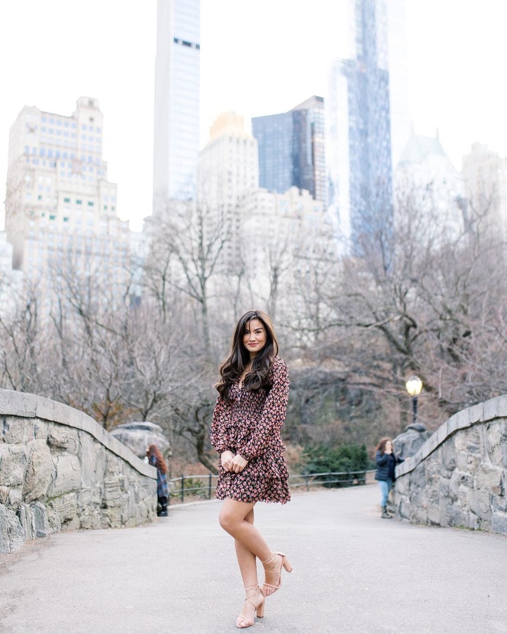 Picture of Caila Quinn