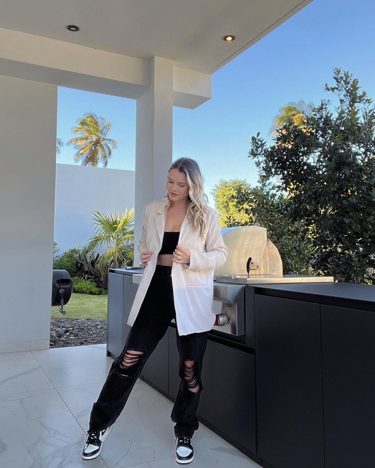 Image of Kinsey Wolanski