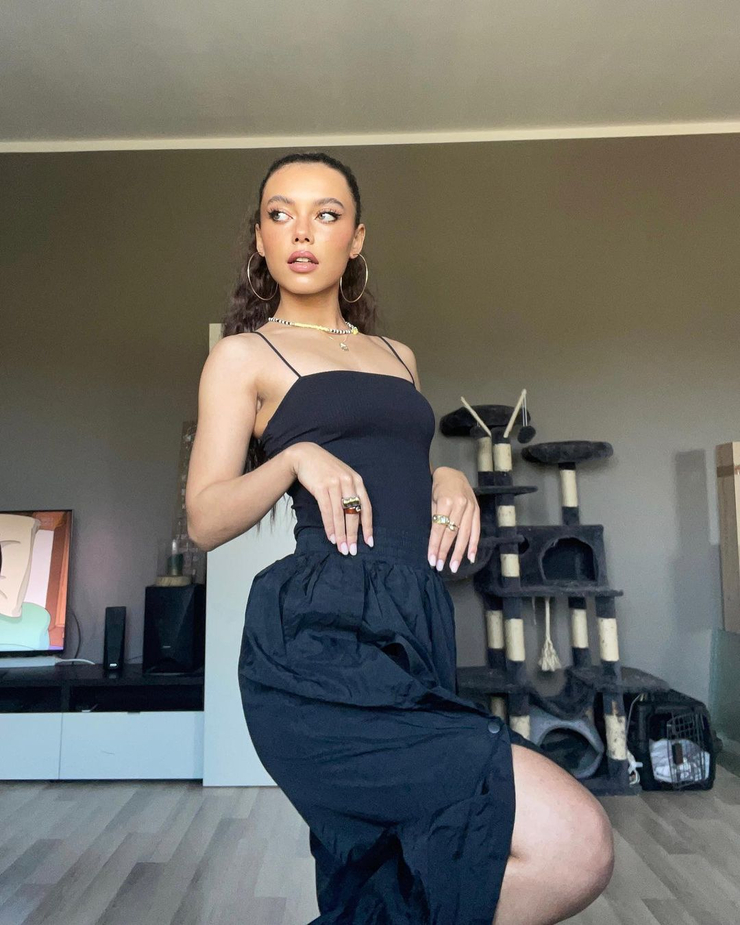 Picture of Michéle Winchester