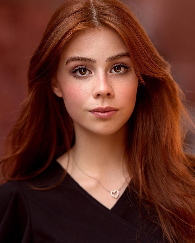 Picture of Maya Gralean